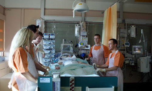 Vienna General Hospital (AKH) in Vienna, Austria - prices for treatment ...